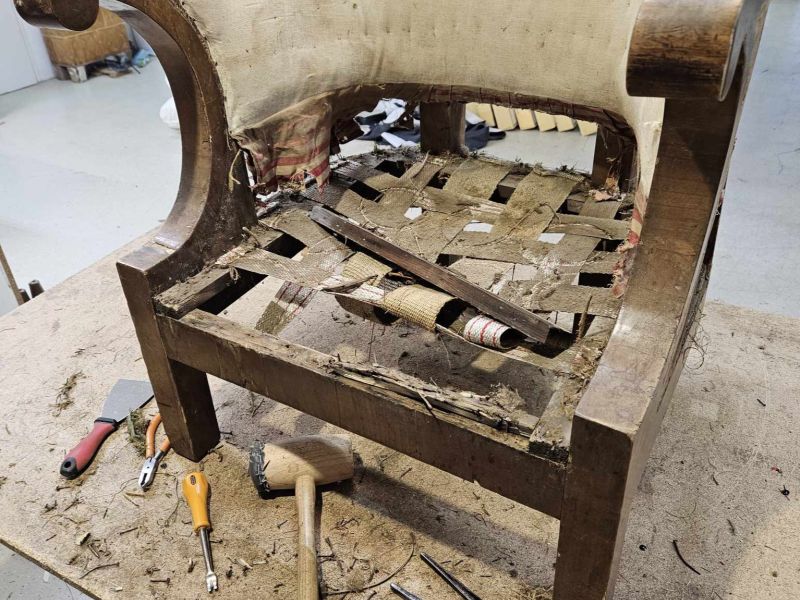 Biedermeier garnitúra egy kis Joseph Danhauser utánérzéssel | Fekete ...